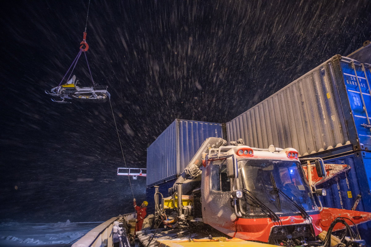 The First Big Storm - MOSAiC Expedition