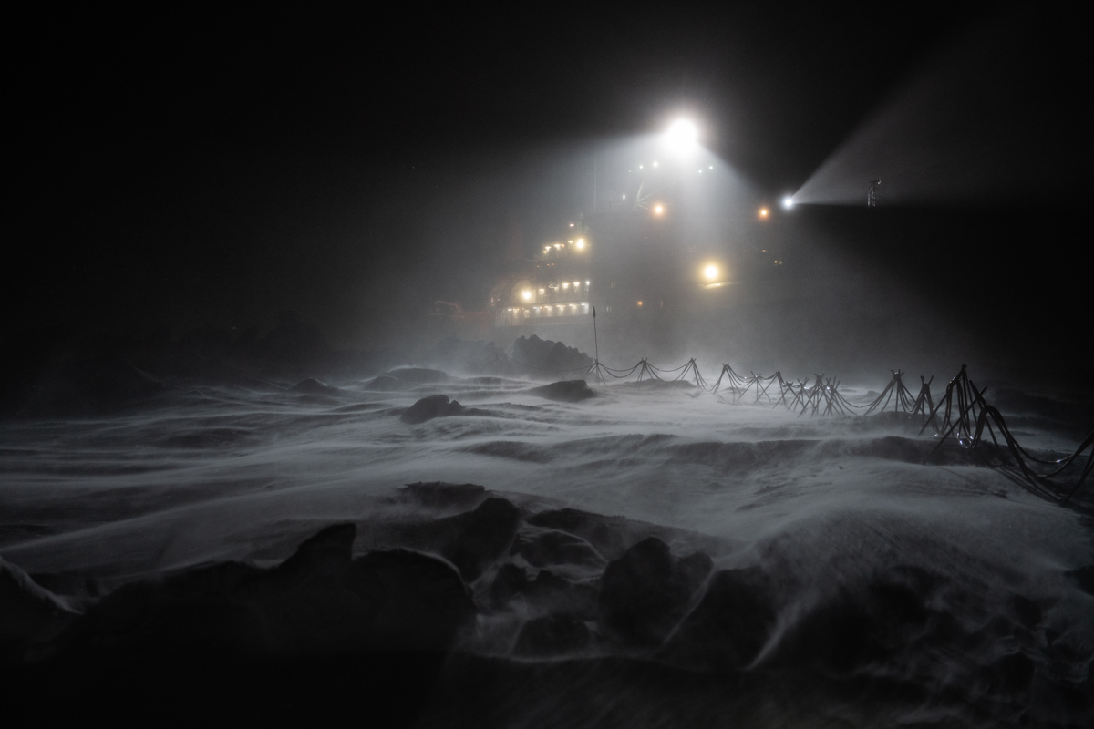 Thinner than expected Arctic sea ice has been a challenge for MOSAIC ...